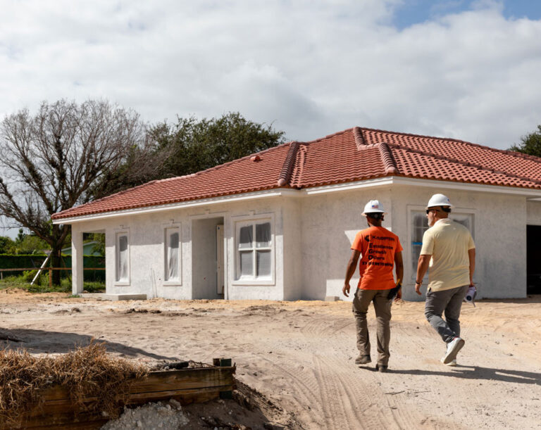 Electrician in Palm Beach Gardens, Jupiter, Boynton, & West Palm Beach FL