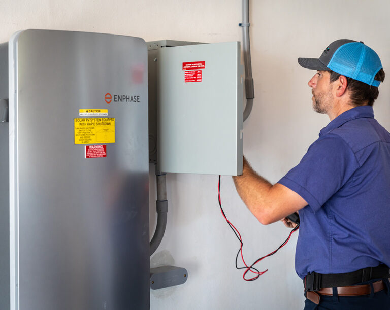 Electrician in Palm Beach Gardens, Jupiter, Boynton, & West Palm Beach FL