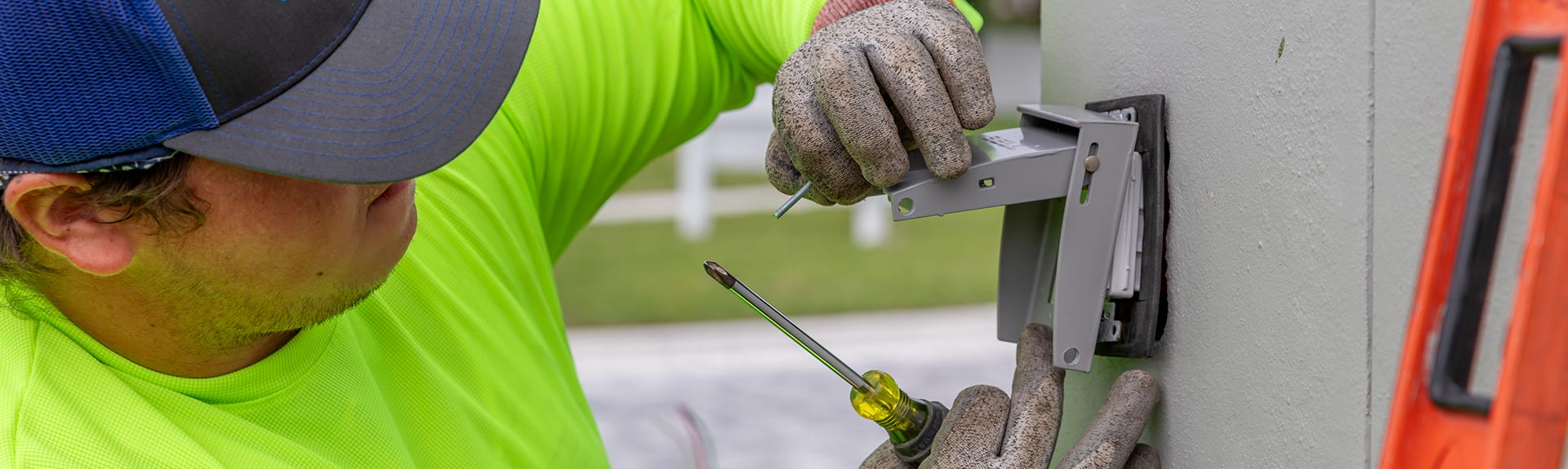 Panel Box Replacement and Installation in Delray Beach & Port St. Lucie